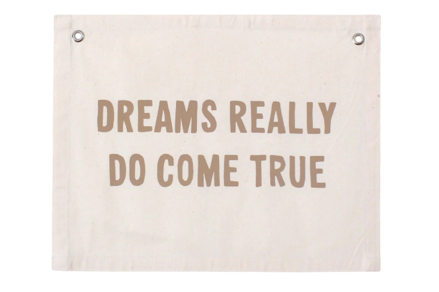 'Dreams Come True' Banner – DECOROLALA